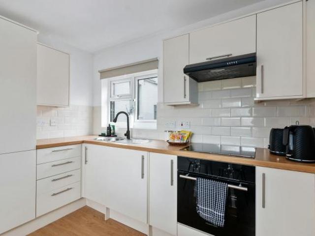 For Rent 2 Bedroom Apartment St Albans St Albans DLS87394197