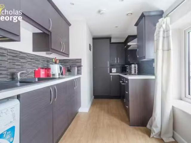 New 2 bedroom flat for rent in Vicarage Road, Kings Heath, B14.