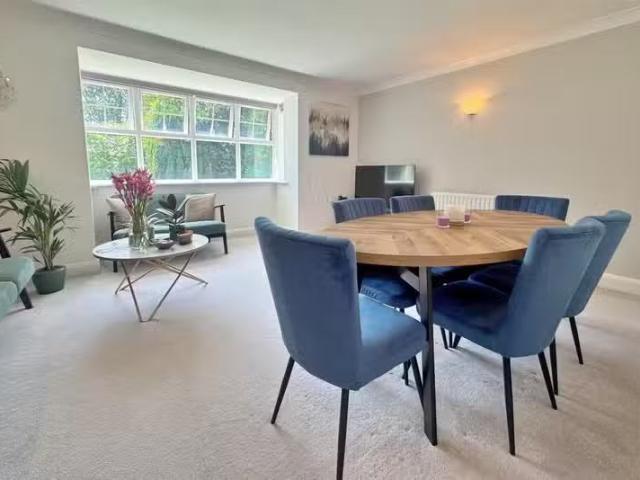 Cozy 2 bedroom flat for rent in Westbourne, BH4
