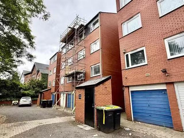 For Rent! 2 bedroom flat for rent in Aldridge Road, Perry Barr.