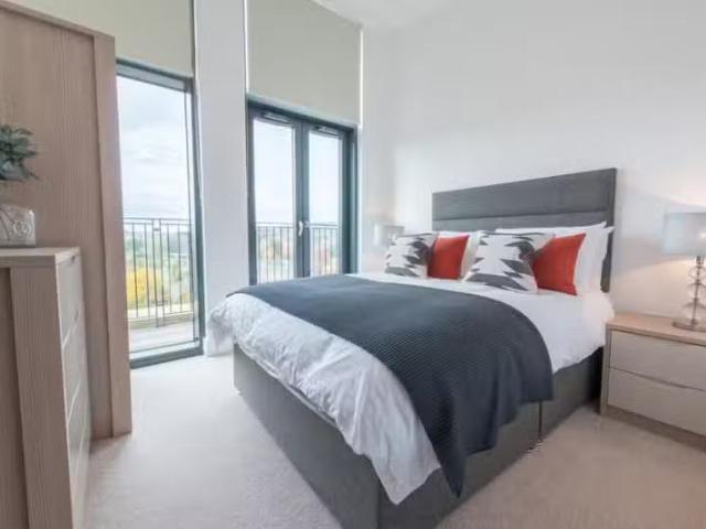 For Rent! 2 bedroom flat for rent in Frederick House, Bath Riv.