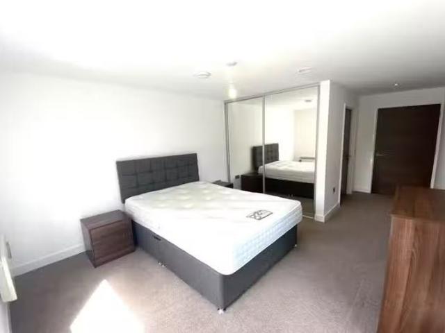 Deal! 2 bedroom flat for rent in, St Vincent Street, B16