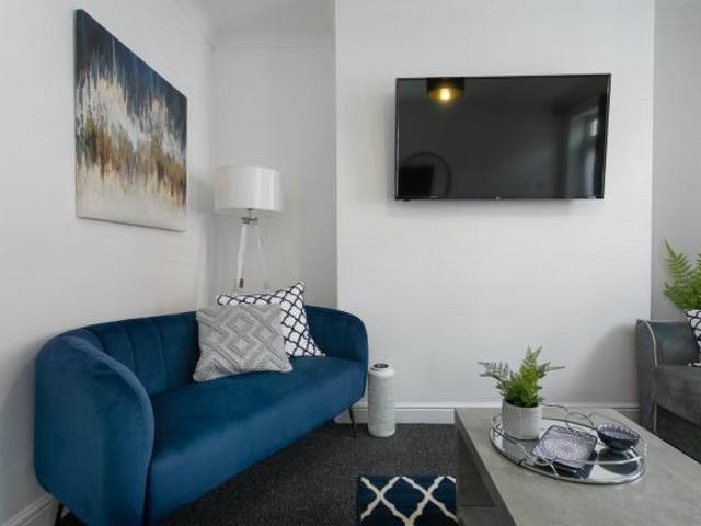 For Rent 2 Bedroom House Chesterfield Chesterfield DS65860090