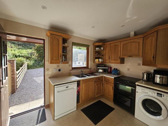 For Rent 2 Bedroom House Crianlarich Crianlarich DS102885411