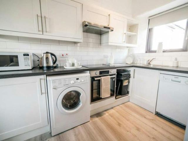 For Rent 2 Bedroom House Box's Shop Box's Shop DLS100447377