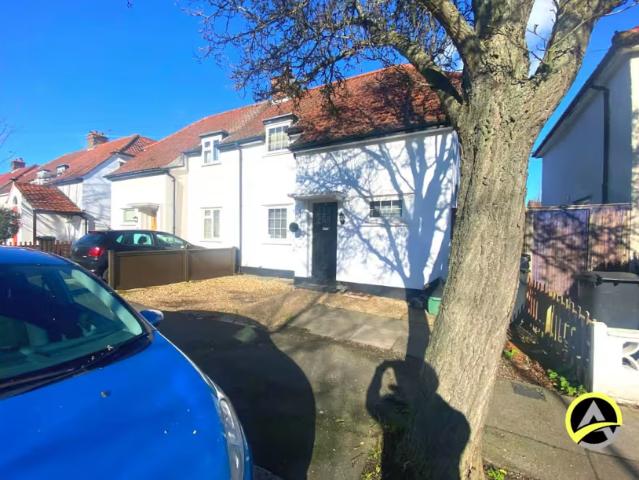 For Rent 2 Bedroom House Bromley Bromley DLS96790844