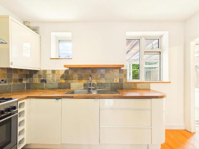 For Rent 2 Bedroom House Hatfield Hatfield DS103152612