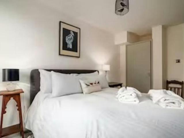 For Rent 2 Bedroom House London London DLS102630097
