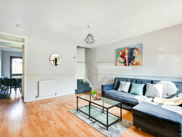 For Rent 2 Bedroom House London London DS100088040