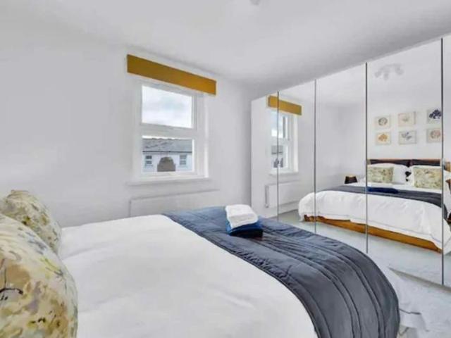 For Rent 2 Bedroom House London London DS92128416