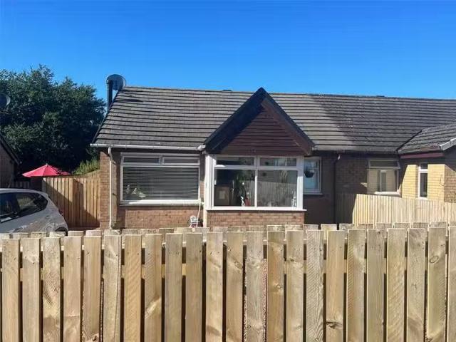 For Rent! 2 bedroom Semi Detached Bungalow to rent, Newmill Ga.