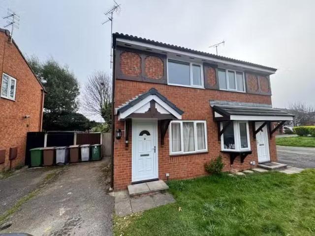 Unique 2 bedroom semi detached house for rent in Butterton Ave.