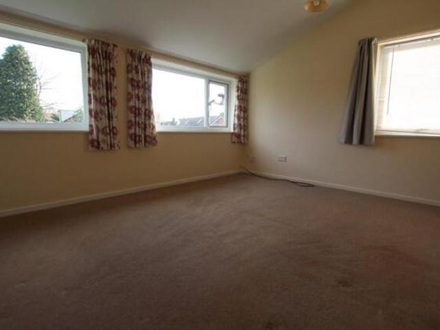 For Rent 2 Bedroom Shared Living/roommate Nuneaton Warwickshire DLS101936526
