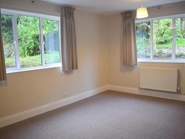 For Rent 2 Bedroom Shared Living/roommate Budleigh Salterton Devon DLS100501081