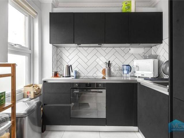 For Rent 2 Bedroom Shared Living/roommate Barnet London DLS101865806