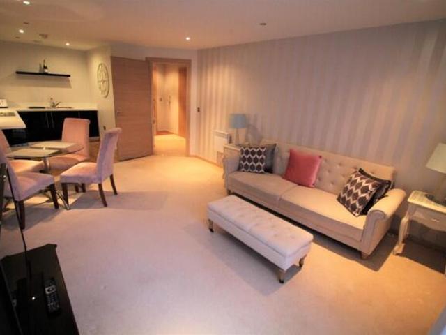 For Rent 2 Bedroom Shared Living/roommate Birmingham West Midlands DLS100476977