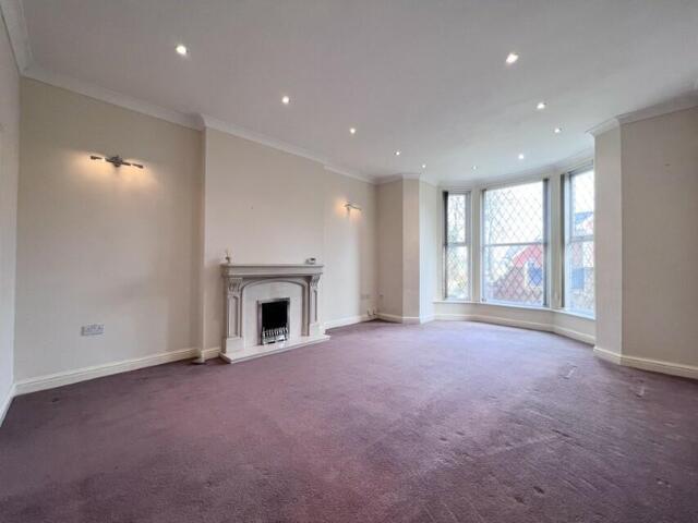 For Rent 2 Bedroom Shared Living/roommate Bolton Lancashire DS100504248