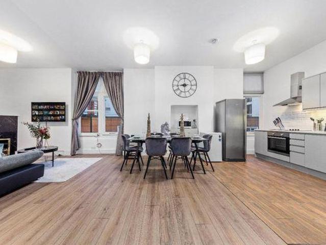 For Rent 2 Bedroom Shared Living/roommate Greater London England DLS97420311