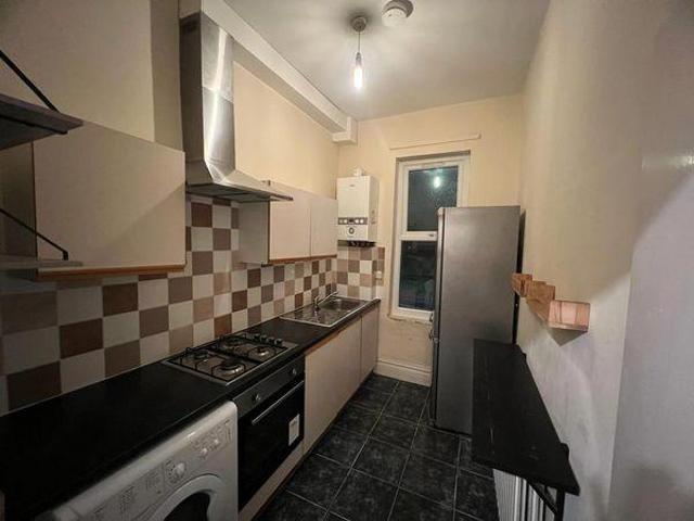 For Rent 2 Bedroom Shared Living/roommate Greater London England DS96648361