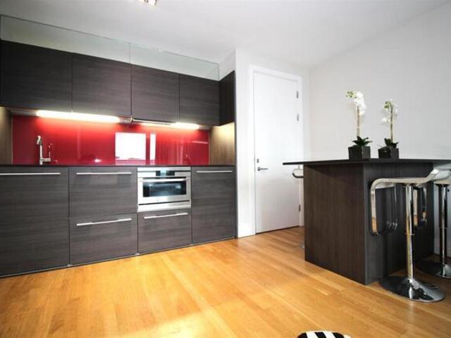 For Rent 2 Bedroom Shared Living/roommate Leicester Leicestershire DS100420646