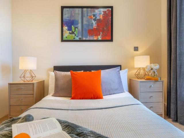 For Rent 2 Bedroom Shared Living/roommate London London DS90560481