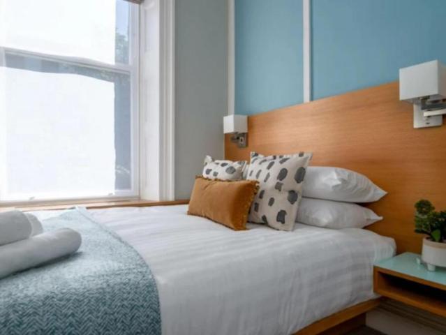 For Rent 2 Bedroom Shared Living/roommate London London DS90560548