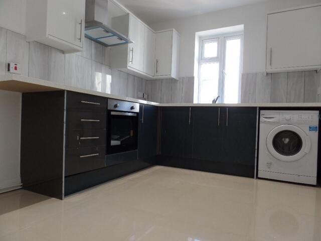 For Rent 2 Bedroom Shared Living/roommate West Drayton Great London DS101349056