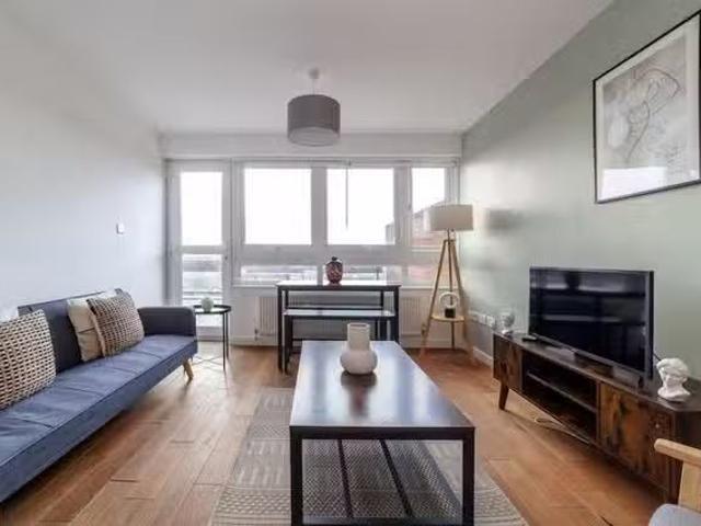 New 2 BR Bloemfontein Road