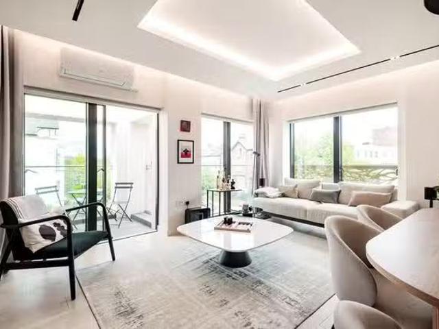 Cozy 2 BR Brondesbury Park
