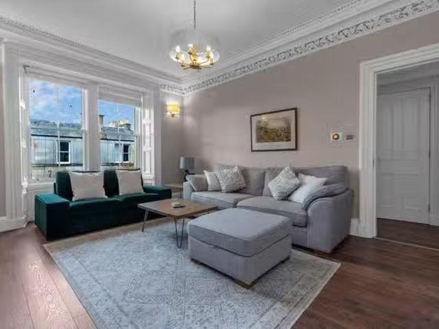 Just in! 2 BR Caledonian Road