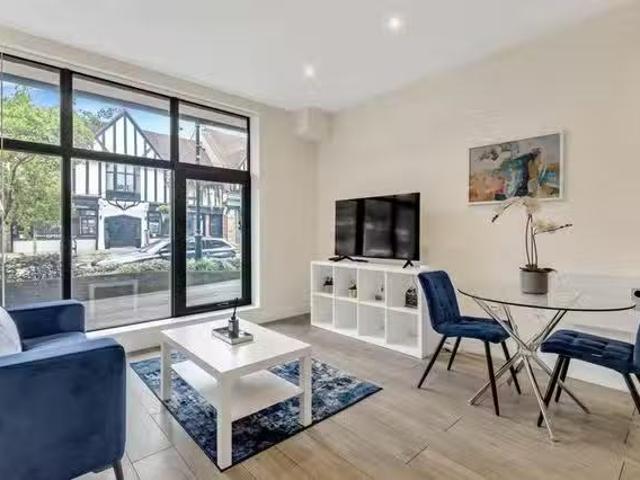 Unique 2 BR Ewell Road