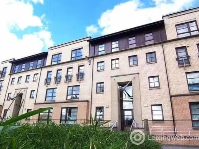 For Rent! 2 BR Property to rent in 11 Malta Terrace, Glasgow, G5