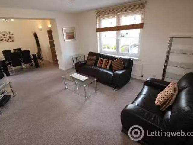 For Rent! 2 BR Property to rent in 20 Claremont Gardens