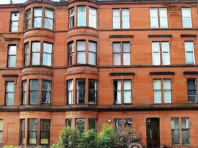 New 2 BR Property to rent in 25 Highburgh Road, Dowanhill, Gla.