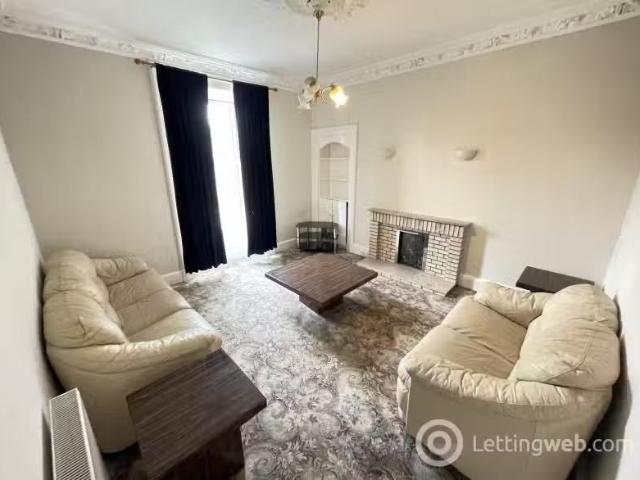 Unique 2 BR Property to rent in 267 Blackness Road