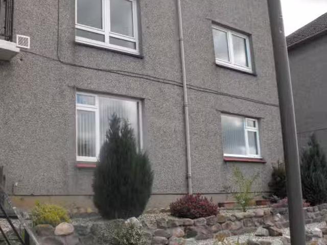 For Rent! 2 BR Property to rent in 7C Moir Terrace, Musselburg.