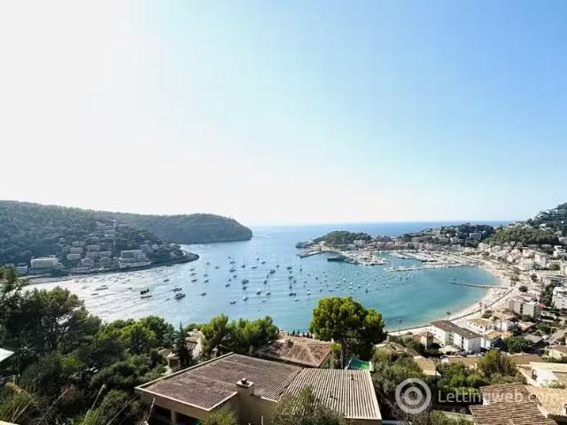 Deal! 2 BR Property to rent in Cl Alaro, Port of Soller, Mallo.