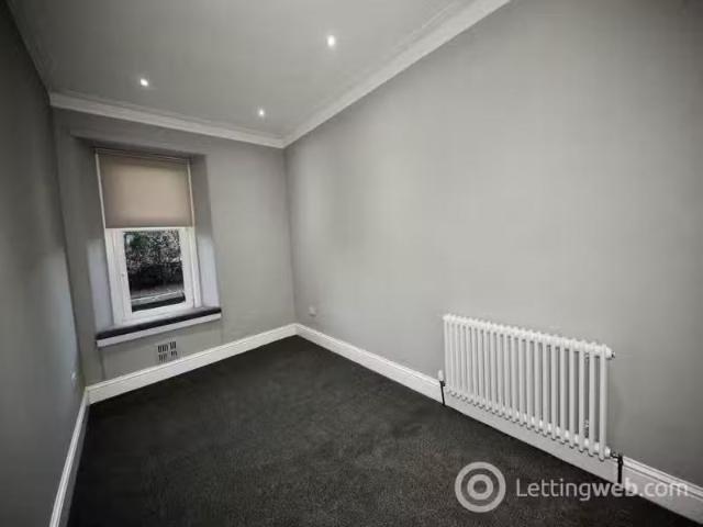 New 2 BR Property to rent in Americanmuir Road, Dundee
