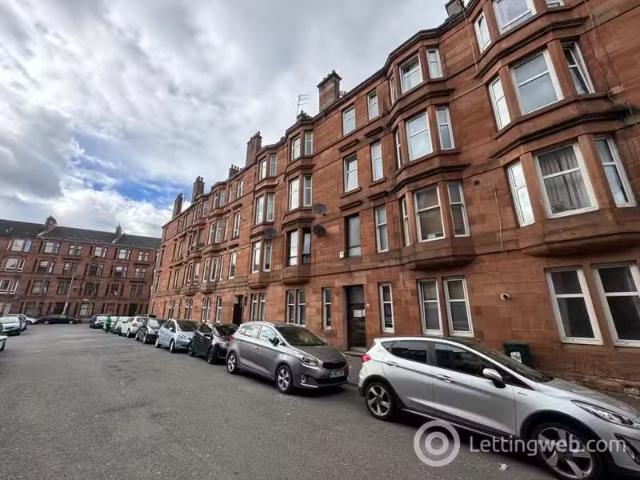 Deal! 2 BR Property to rent in Bowman Street, Govanhill