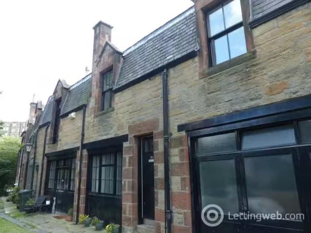 Unique 2 BR Property to rent in Belford Mews, Edinburgh