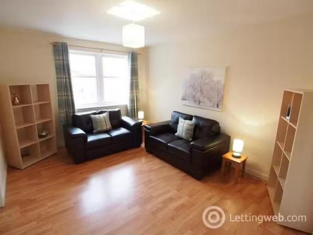 Deal! 2 BR Property to rent in Hardgate, Aberdeen, AB11