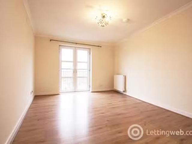 Rental! 2 BR Property to rent in Saucel Crescent, Paisley, Ren.