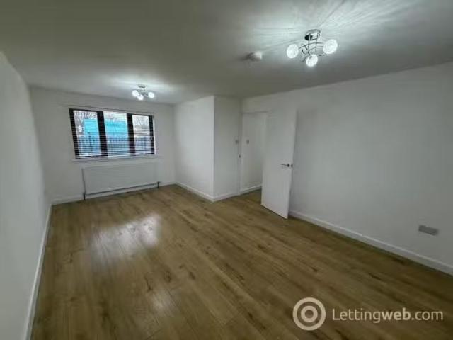 Nice 2 BR Property to rent in Pitfour Court, Peterhead, Aberde.