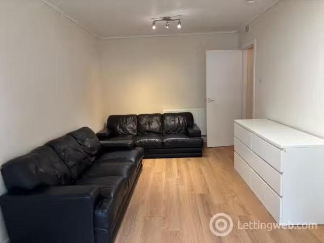 For Rent! 2 BR Property to rent in Ritchie Place, Aberdeen, AB24
