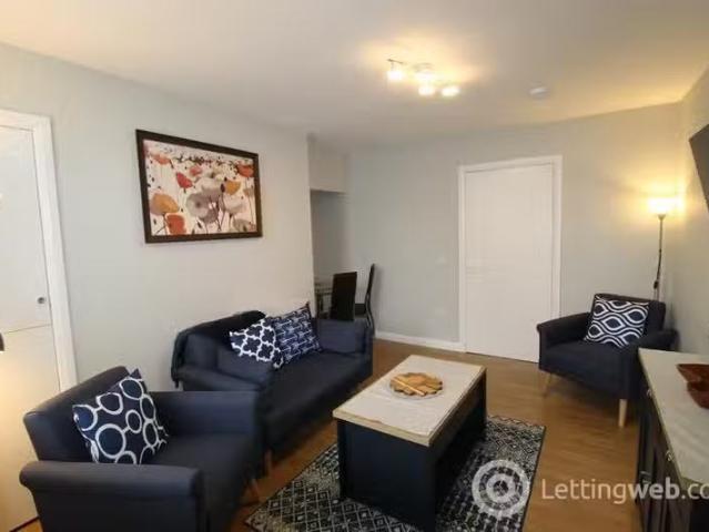 New 2 BR Property to rent in Windsor Place, Ground Floor, AB10