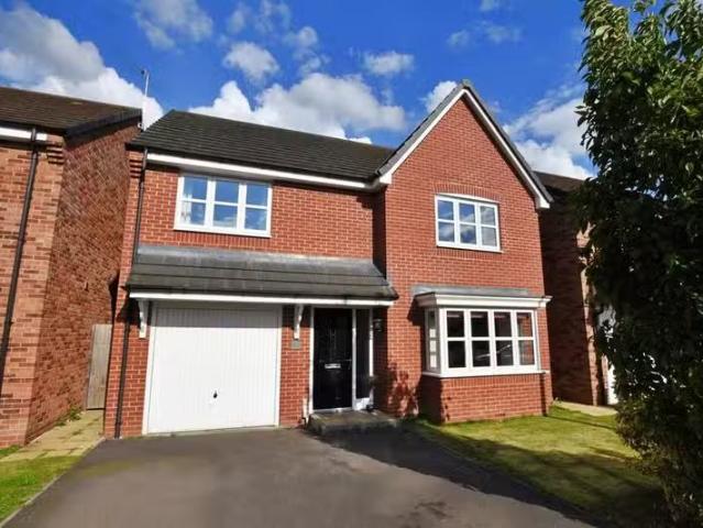 Just in! 3 BA 4 bedroom detached house for rent in Teeswater C.