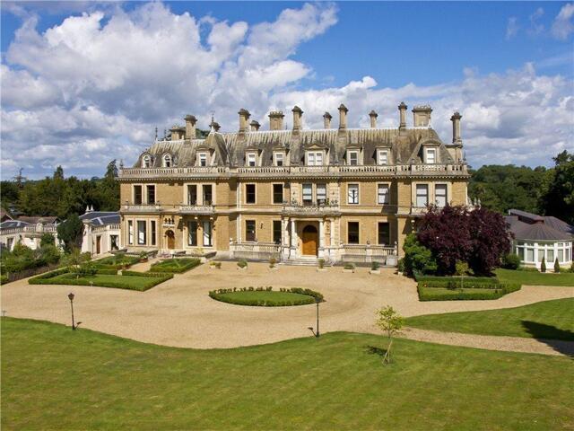 For Rent 3 Bedroom Apartment Cobham Surrey DS101695591
