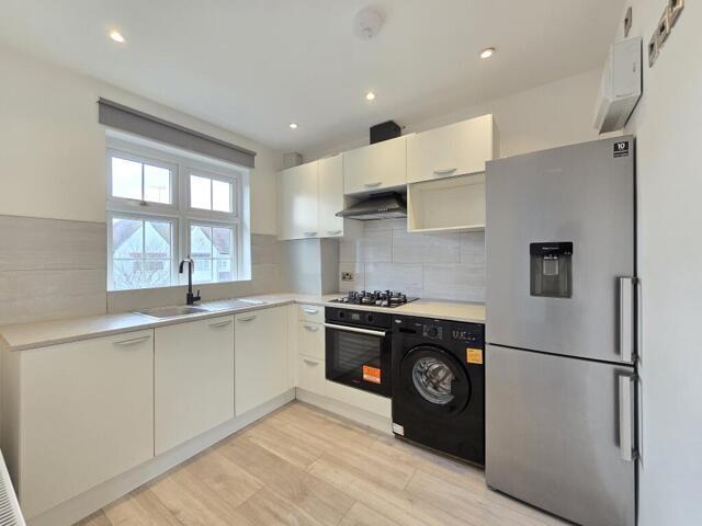 For Rent 3 Bedroom Apartment Finchley Great London DS100965174