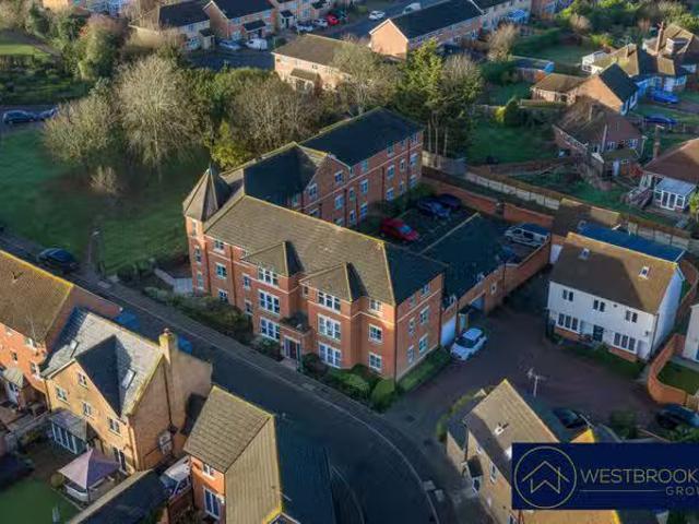 Nice 3 bedroom apartment for rent in Goodwin Close, Chelmsford.