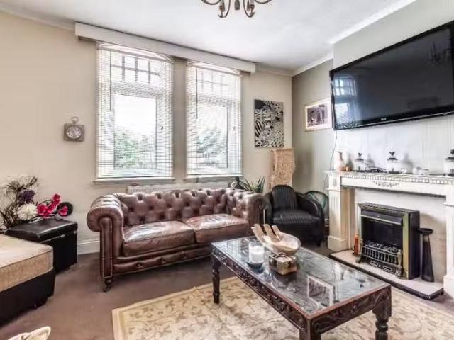 New 3 bedroom apartment for rent in Station Road, Knowle, B93
